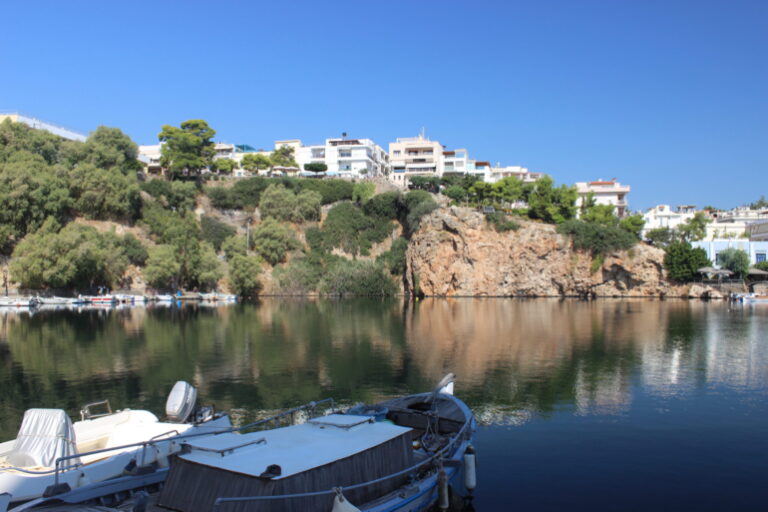 Λίμνη Βουλισμένη - Μύθοι και Θρύλοι για τη λιμνοθάλασσα του Αγ. Νικολάου